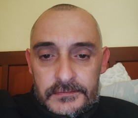 Mattia, 48 лет, Udine