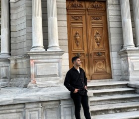 Emirhan, 27 лет, İstanbul