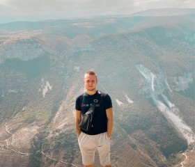 Олег, 24 года, Санкт-Петербург
