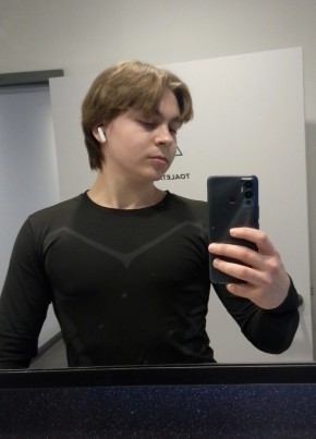 Denys, 18, Rzeczpospolita Polska, Warszawa